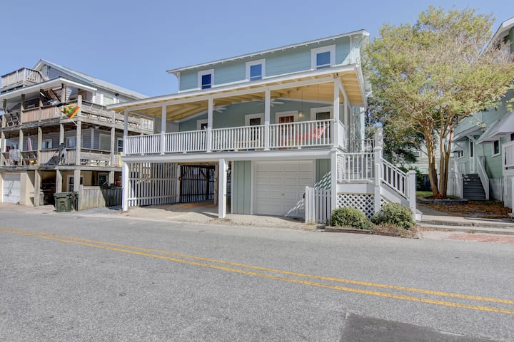 Tide Down - Classic 4 Bedroom Beach House With - Wrightsville Beach, NC