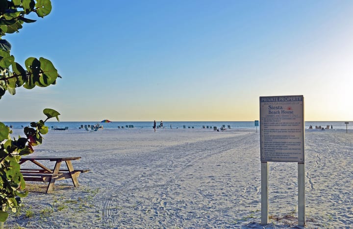 A Pochi Passi Dalla Spiaggia Con Piscina Condominiale - Siesta Key, FL