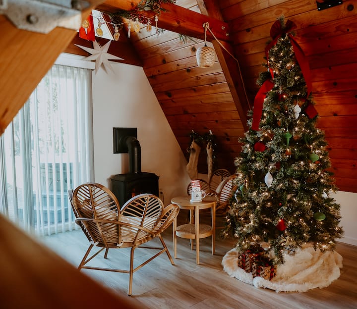 Boho A-frame Cabin W/ Sauna - Montana