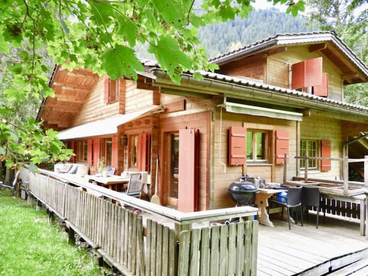 Exclusive, Charming 4 Bedroom Chalet Near Gstaad - Gstaad