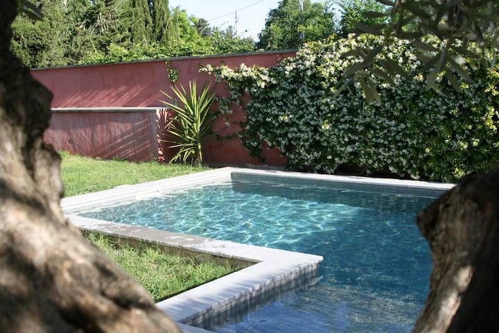 Superbe Villa Proche Mer Avec Piscine Chauffée - Castries