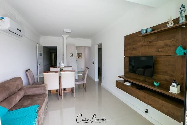 C301 - Barbecue, Pool, And Gym In Bombas - Bombinhas