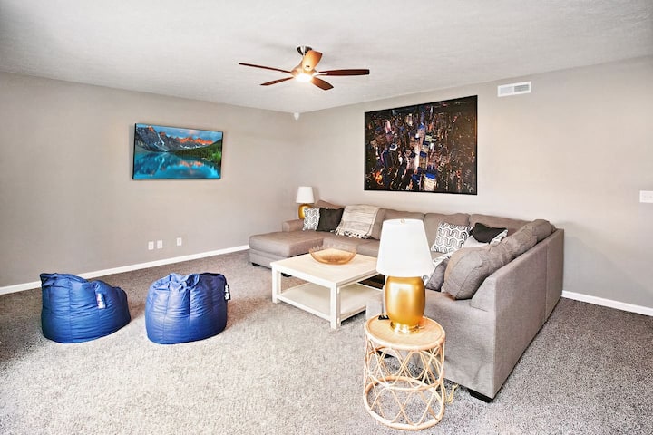 Family/team Stay/5 Min. To Grand Park/ps4/xbox - Carmel, IN