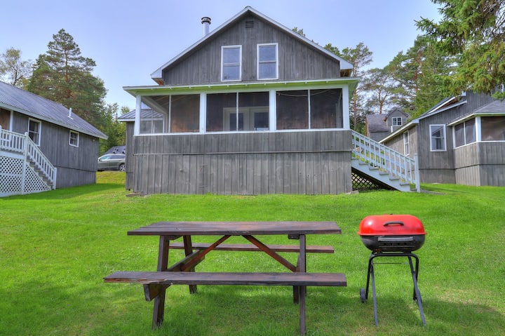 Hunter Cove Cabin 5 Rangeley Lake - Rangeley, ME