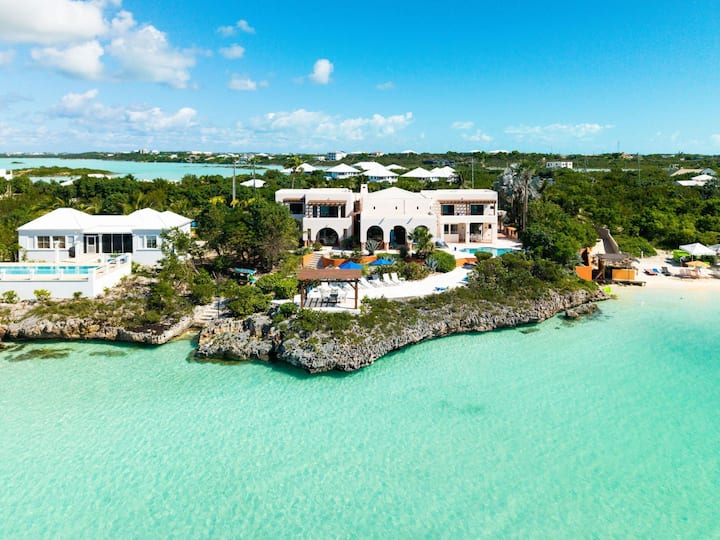 6br - La Koubba Villa Directly On Sapodilla Bay - Turks and Caicos Islands