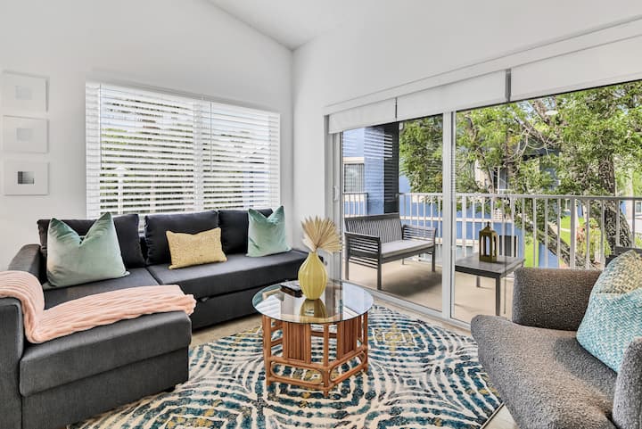 280a - Boca Retreat W/ Pool, Parking, Near Evert Tennis & Shops - Boca Ratón, FL