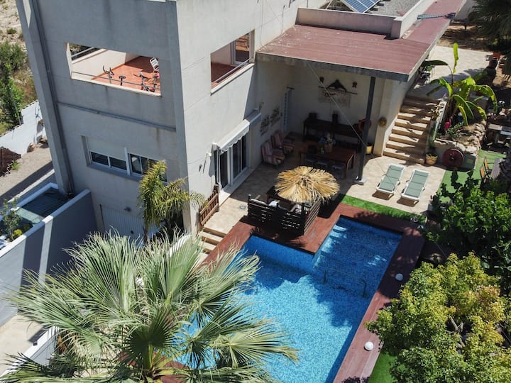 Villa Privada Con Piscina En Llíria, Valencia - Llíria