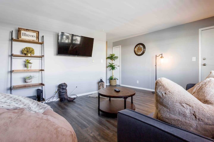 Rustic Hills - Worth, IL