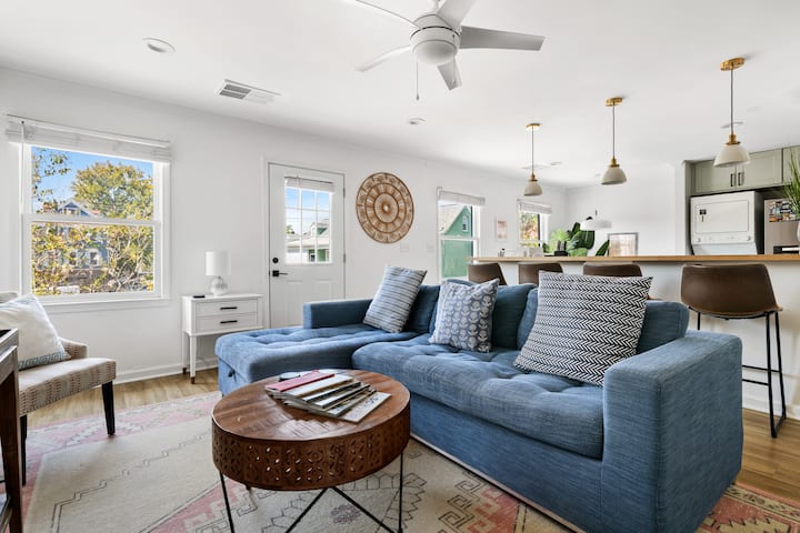 Only 5 Blocks To King! | Rose And Petunia Suites - Johns Island, SC