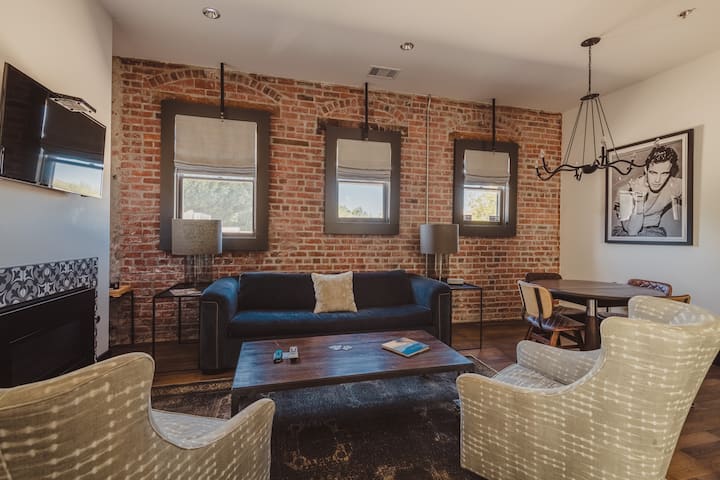 Slo Brew Lofts - 2 Bedroom Gypsy - San Luis Obispo, CA
