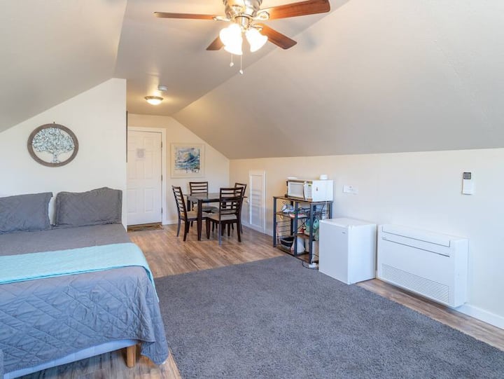 Private Loft With Trail Access To Boise Foothills - Boise, ID