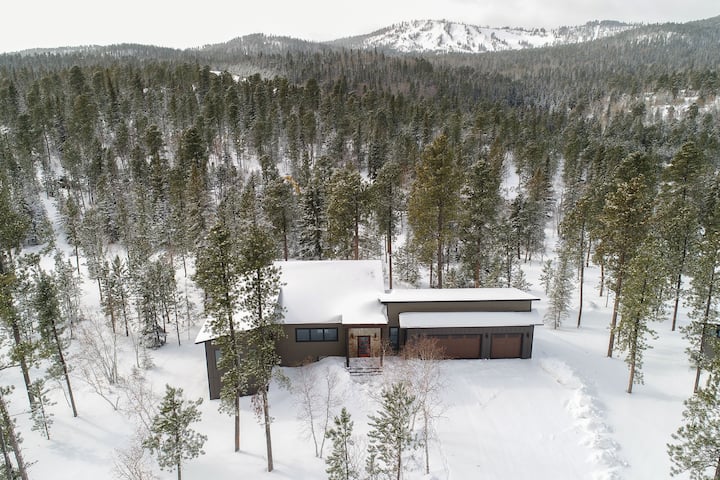 Jackalope Lodge - Deadwood, SD