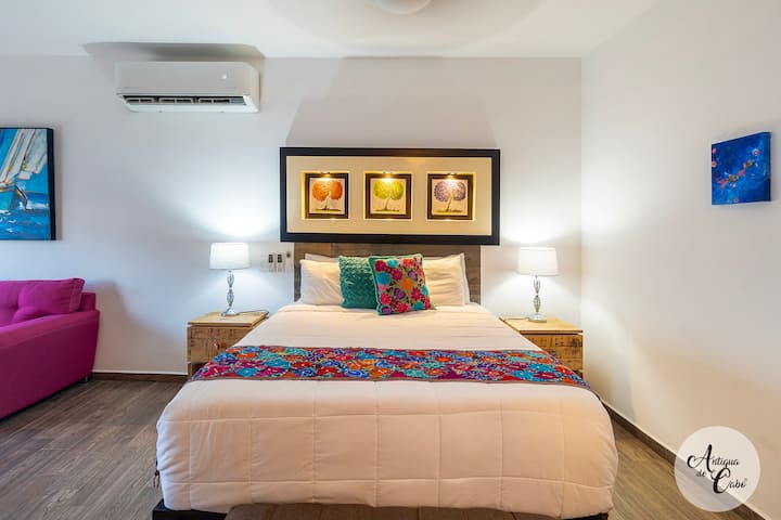 Boutique Hotel 6 Ppl Package - 3 Studios - Cabo San Lucas