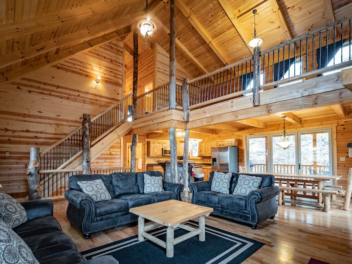 Bison Lodge By The Inn & Spa At Cedar Falls - Hocking Hills State Park, OH