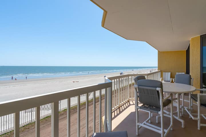 Balcony, 2 Pools, Elevator, Walk To Town - Cov 114 - Folly Beach, SC