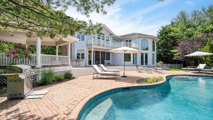 5br/5ba: Southampton, Pool, Sunset Bayview - The Hamptons, NY