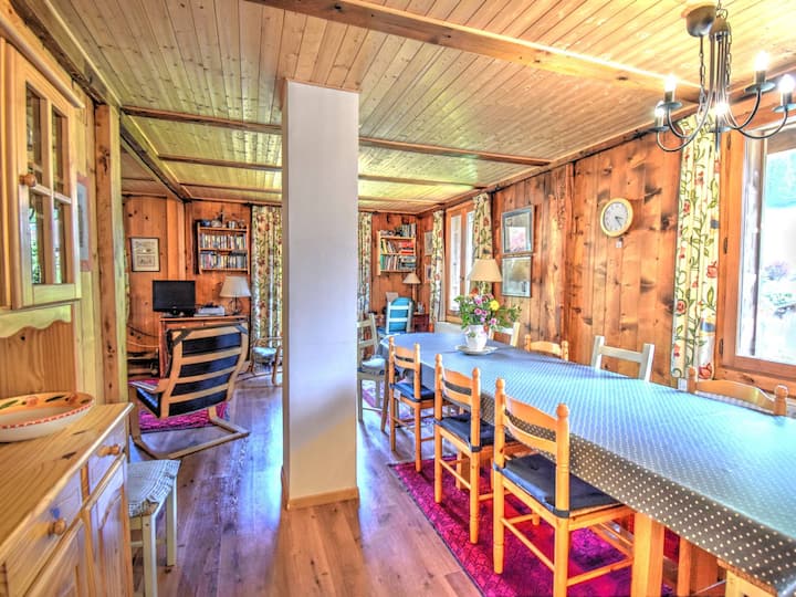 Chalet Savoyard Rénové à Morzine - 10 Personnes - Morzine
