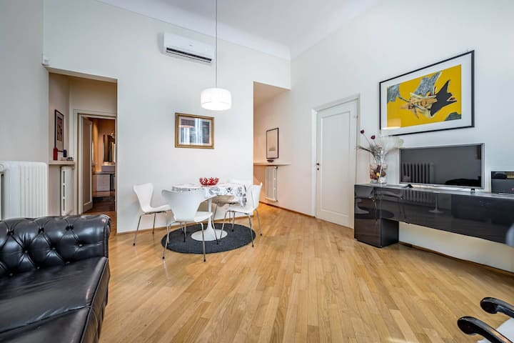 Yid Servi Suite Apt A - Florence