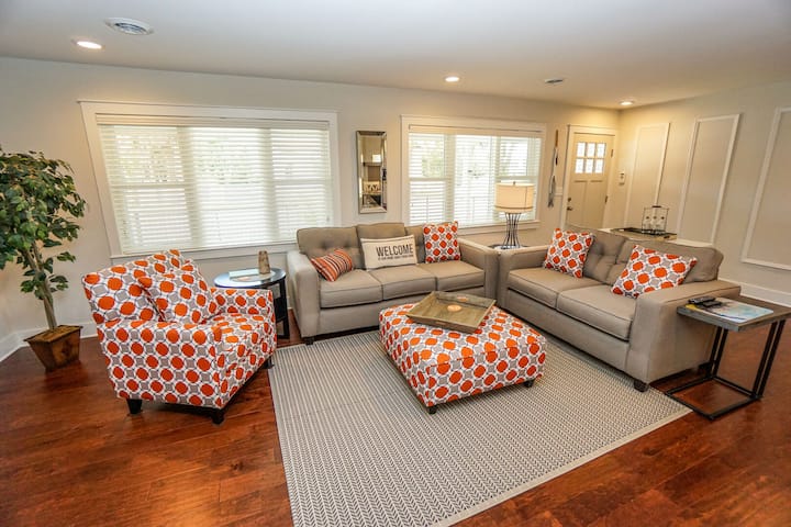 Beautiful, Modern Getaway In Historic Beaufort - Beaufort, SC