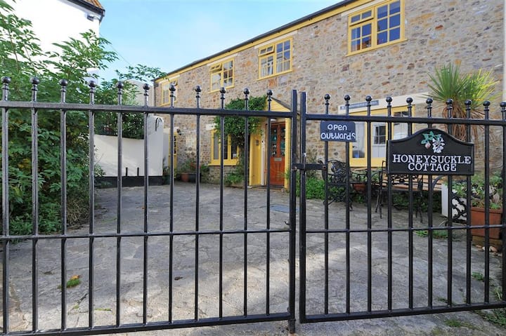 Honeysuckle Cottage - 萊姆裡傑斯