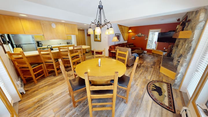 End Unit On River! Pool, Hot Tubs. Walk To Main St. Dining, Shops, Events - Frisco, CO