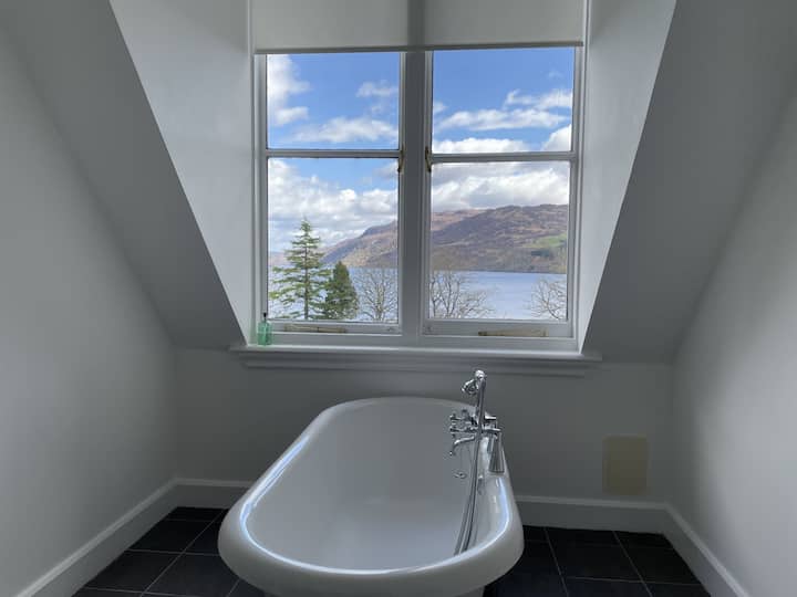 Monastery 17 - Loch Ness