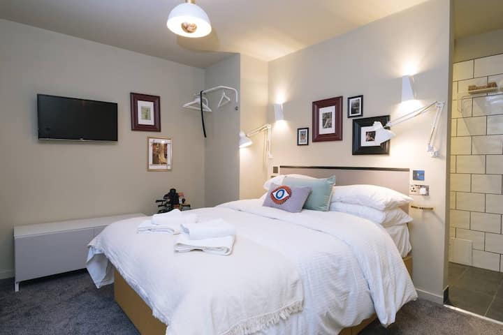 Unique Lg Double Room In London's Victoria - London, UK