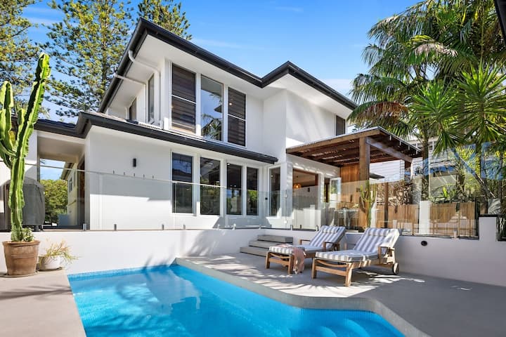 Byron Bay Luxury Homes Clarkes Beach House - Byron Bay