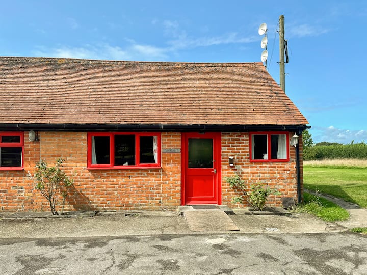 Tarrant Cottage -14557 - Shaftesbury