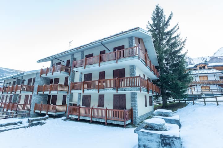 Welcoming 3br Flat W/ Parking In Verrand - La Thuile