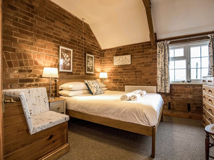 Yarlington Mill - Ledbury