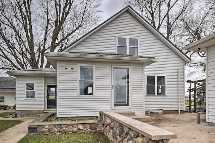 Charming Dairy Farm Home In Indiana Amish Country - Shipshewana, IN