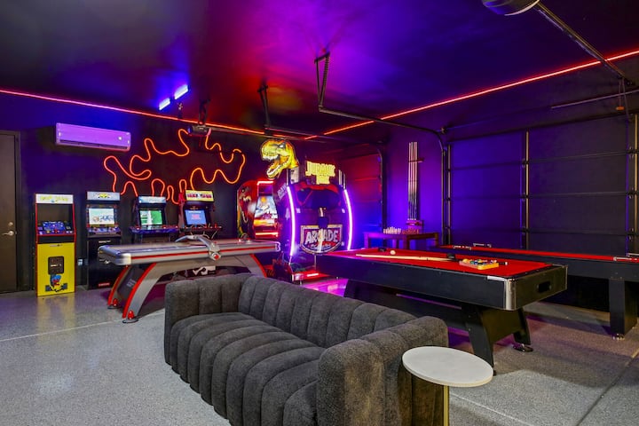 Rio: Pool, Spa, Fire Pits, Ping Pong, Bbq - Palm Desert, CA