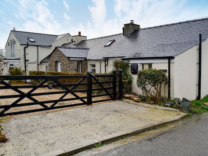 Gardd Efa - Anglesey
