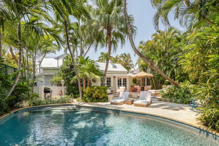 Havana Lane: An Updated Classic Conch Cottage - Key West, FL