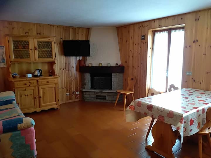 Casa A Due Passi Dalle Piste - Champoluc