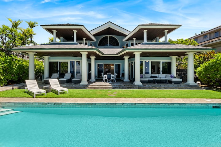 Kona Blue: Beachfront W/ Private Pool, Ac & Views - Kailua-Kona, HI