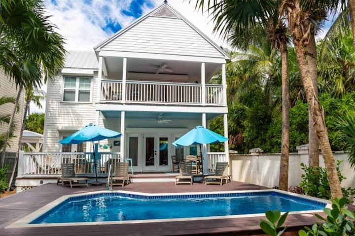 Salty Sanctuary ~ Private Villa W/ Pool - Duck Key, FL