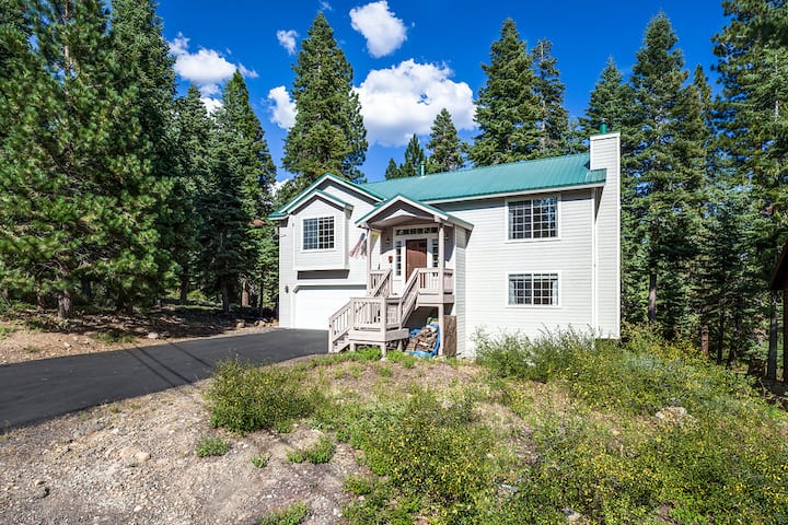 Whitehall Cabin - North Lake Tahoe, CA