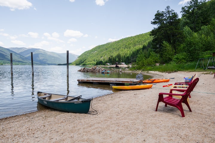 Kootenay, Lakeside Retreat, Main Floor And Walkout - Nelson