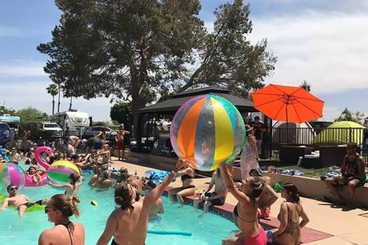Festival Car Camping - Indio, CA