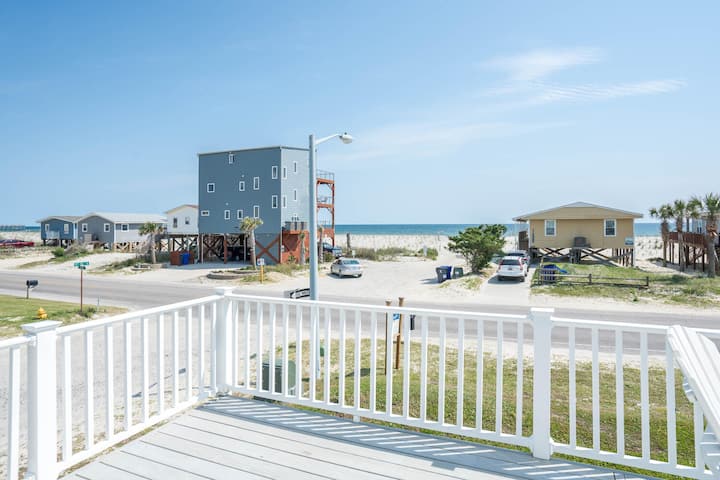 Oki Paradise - Just Steps To The Sand! Dreams In M'ocean - Oak Island, NC