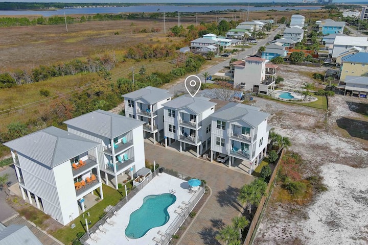 Driftwood Cottage | Pet-friendly + Pool - Gulf Shores, AL