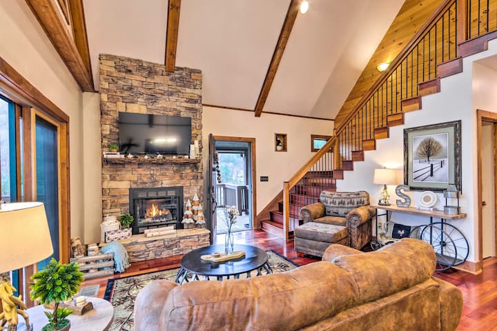 Mountain Cabin W/ Fire Pit, Walk To Golf & Fishing - Boone, NC