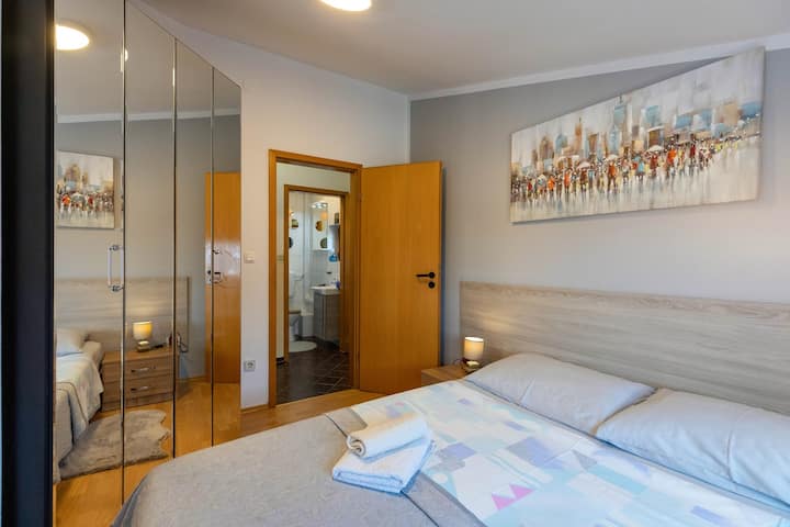 Apartments Kristina- Comfort Two Bedroom Apartment - Vrsar