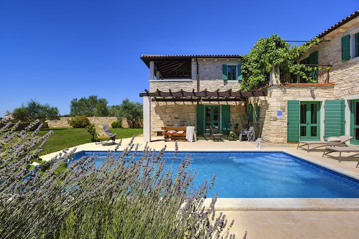 Villa Lucia - Croatia