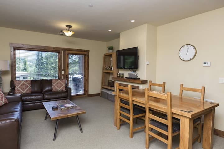 Comfortable Condo In Convenient Location - Whitefish, MT