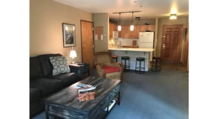 Cozy Condo Near Lifts - Whitefish, MT