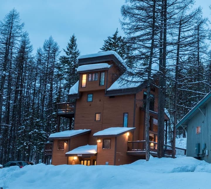 Rustic Mountain Condo - Montana