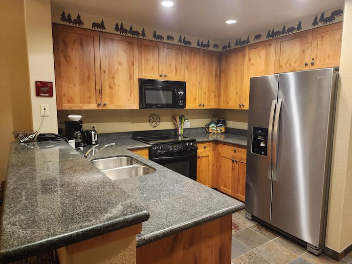 Well Appointed Ski-in/ski-out Condo With Bunk Room - Whitefish, MT